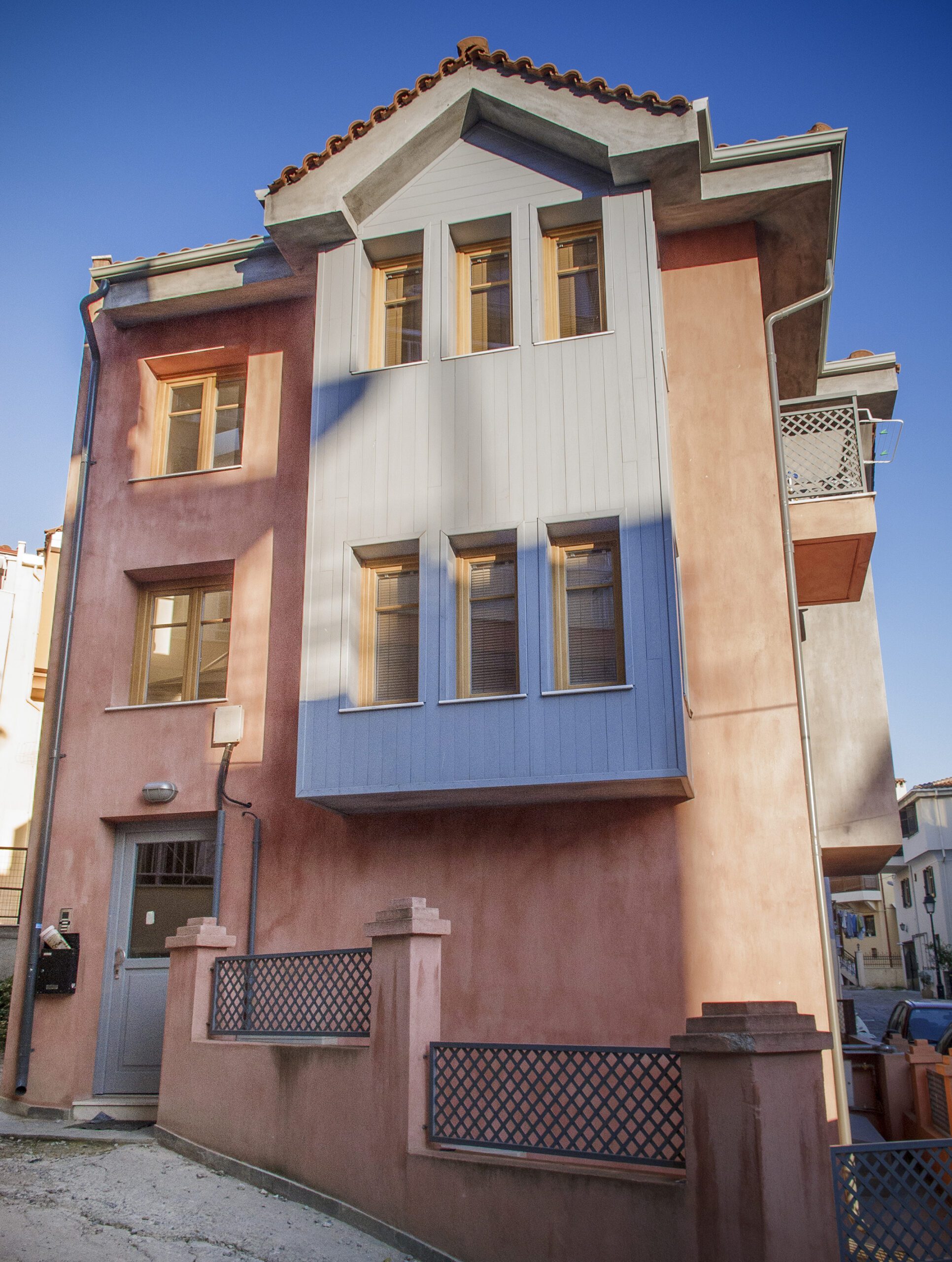 Traditional House - Abstruct Architects